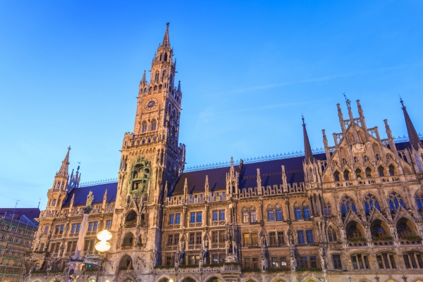 Munich Scavenger Hunt and Self Guided Tour With Audio Guide