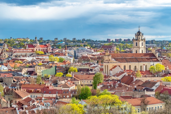 Vilnius Scavenger Hunt and Self Guided Tour With Audio Guide