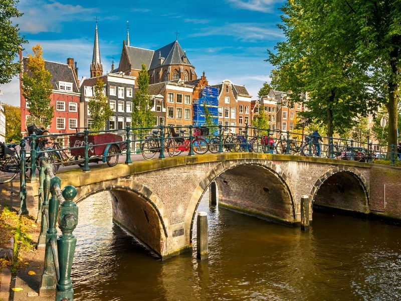 Ontdek leuke feiten over Amsterdam: Verborgen juweeltjes, lokale ...