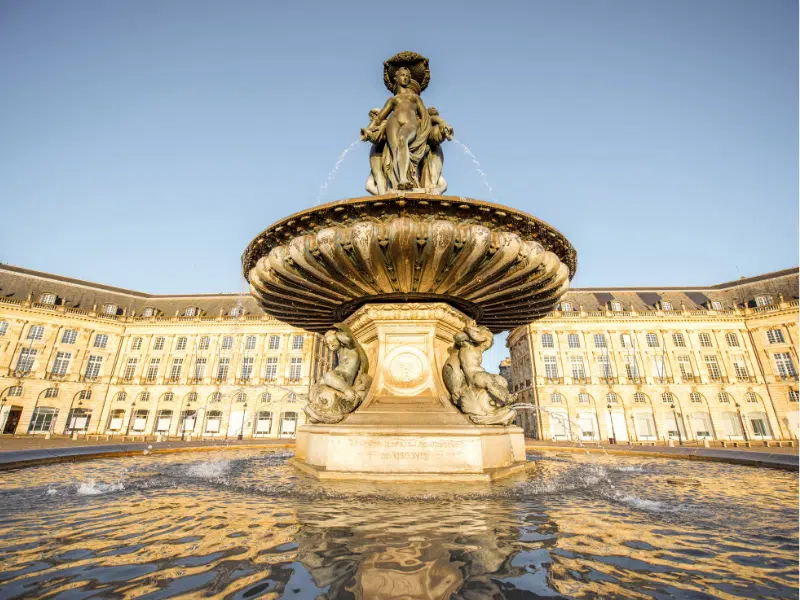 10 Fun Facts About Bordeaux: Discover Hidden Gems & Legends