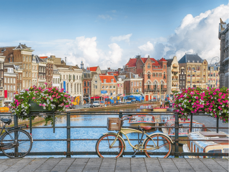 Ontdek leuke feiten over Amsterdam: Verborgen juweeltjes, lokale ...