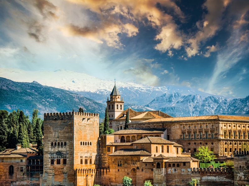 10 Fun Facts About Granada: Discover Hidden Gems & Legends