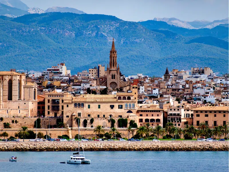 10 Fun Facts About Palma de Mallorca: Discover Hidden Gems