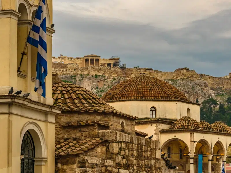 Εξερευνήστε το Μοναστηράκι: ο ζωντανός παλμός της Αθήνας