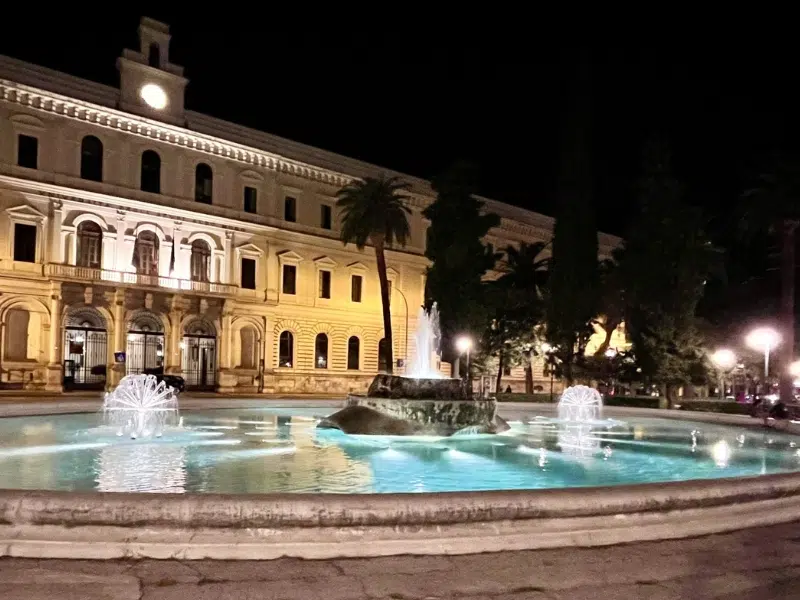 Découvrez les Giardini di Piazza Umberto : l'oasis urbaine de Bari