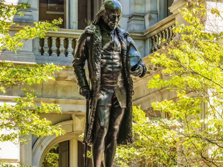 Benjamin-Franklin-Statue: Entdecken Sie das Symbol der amerikanischen ...