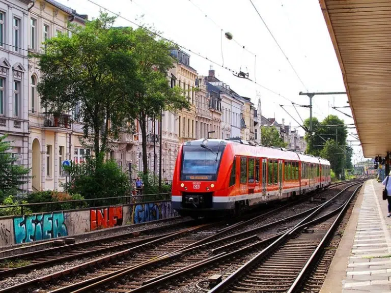 La gare centrale de Bonn : Votre porte d'entrée pour découvrir la ville