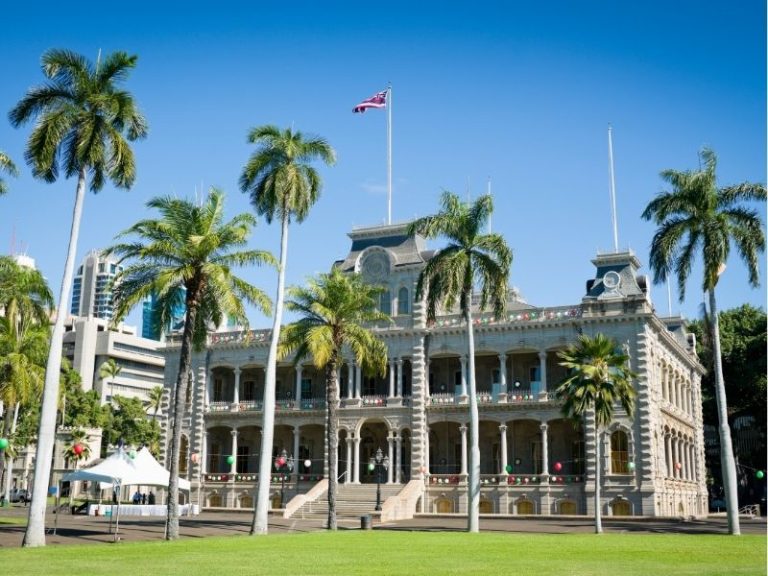 10 Fun Facts About Honolulu: Discover Hidden Gems & Legends