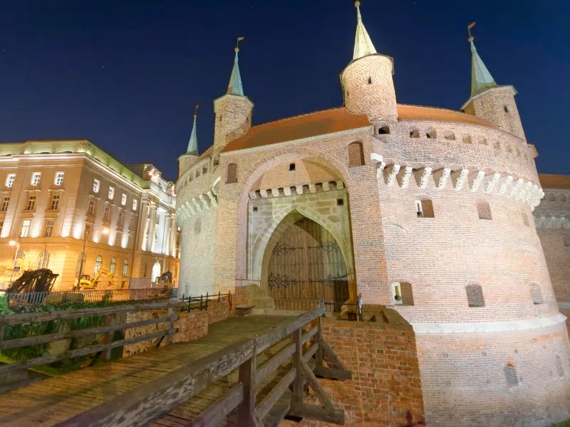 Odkryj krakowski Barbakan: Średniowieczny klejnot architektury