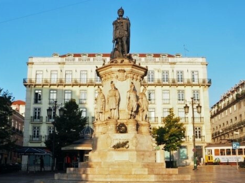 Discover Praça Luís de Camões: Lisbon's Literary Gem