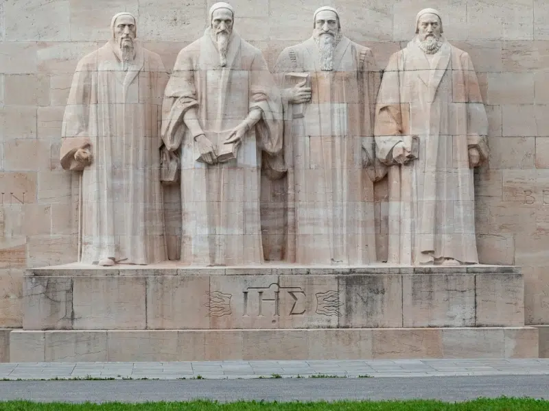 Descubra el Muro de la Reforma: Los 4 pioneros de la Reforma en Ginebra