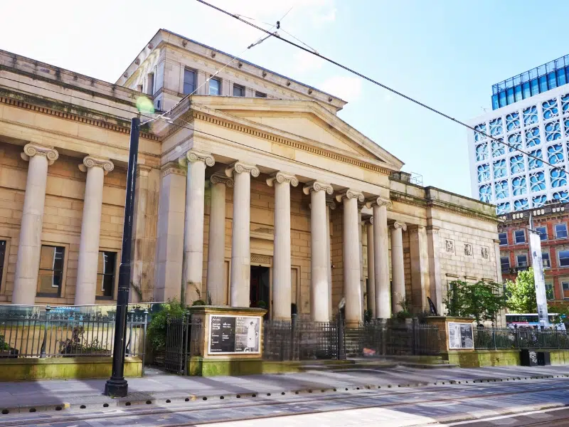 Descubra la Galería de Arte de Manchester: Una joya cultural