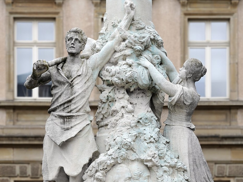 El monumento a Dicks y Lentz: Un homenaje a la literatura luxemburguesa ...