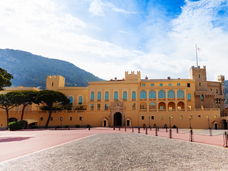 Discover the Prince Palace: Monaco's Historic Landmark