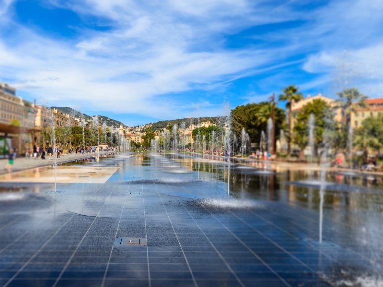 Découvrez la Promenade du Paillon : L'oasis urbaine luxuriante de Nice