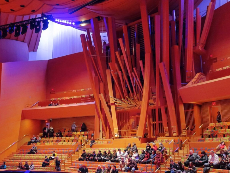 Discover the Walt Disney Concert Hall: A Los Angeles Gem