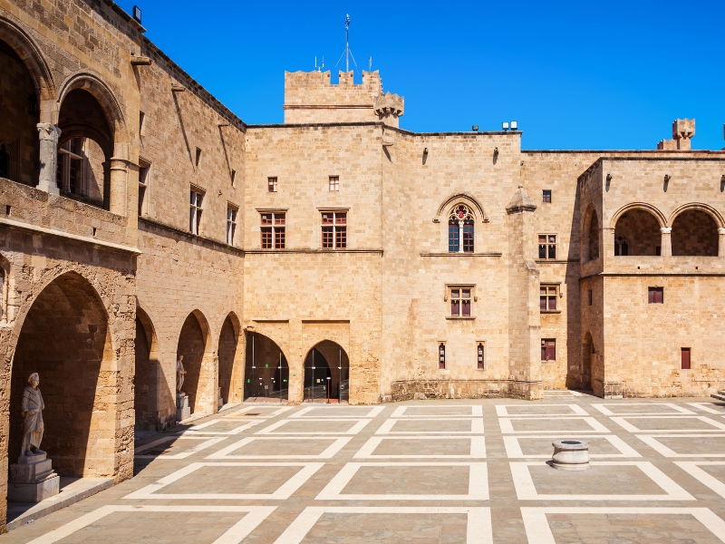 Discover the Grand Master Palace: Rhodes' Historic Gem