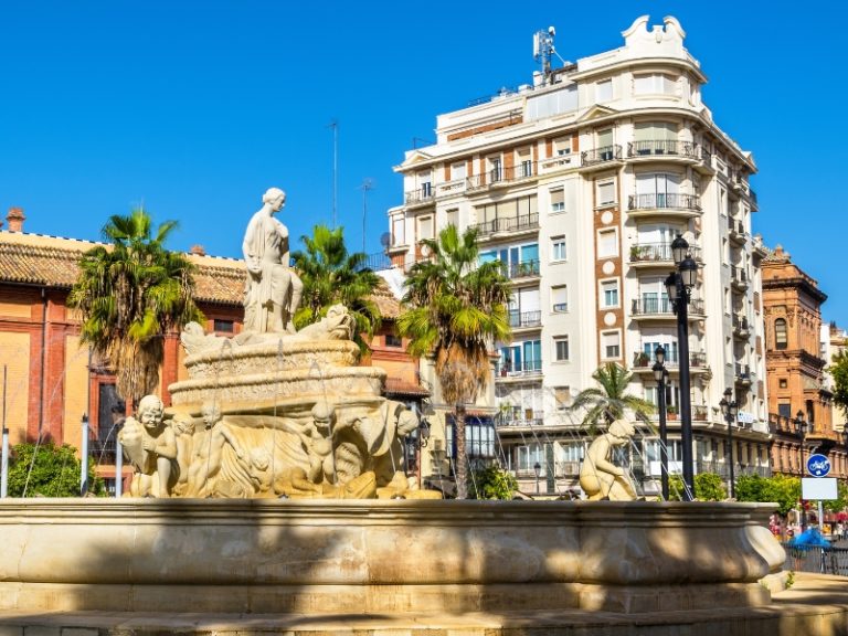 Discover the Híspalis Fountain: A Monumental Masterpiece in Seville