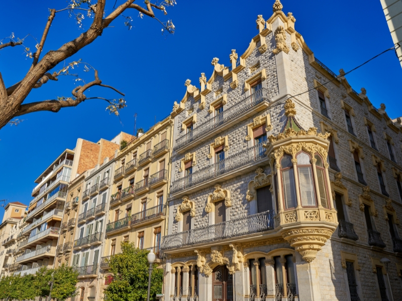 Scoprite la Rambla Nova: la vivace passeggiata di Tarragona
