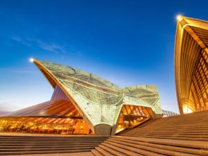 Discover the Sydney Opera House: A Cultural Architectural Gem