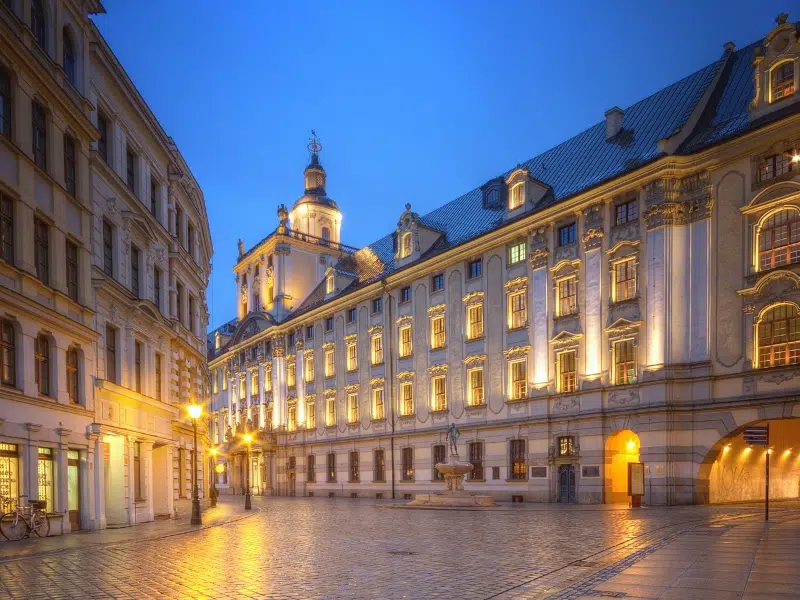 Odkryj Uniwersytet Wrocławski: Centrum wiedzy i innowacji