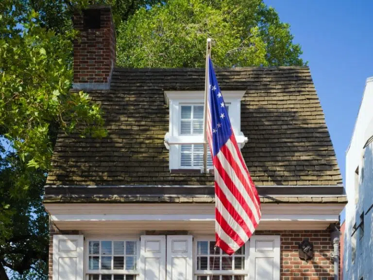 Descubra a Casa Betsy Ross: Uma joia histórica de Filadélfia