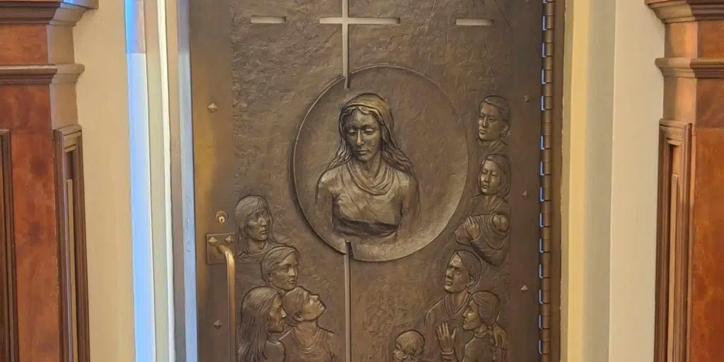 Scoprite la Porta Santa: Una gemma spirituale nel vecchio Québec